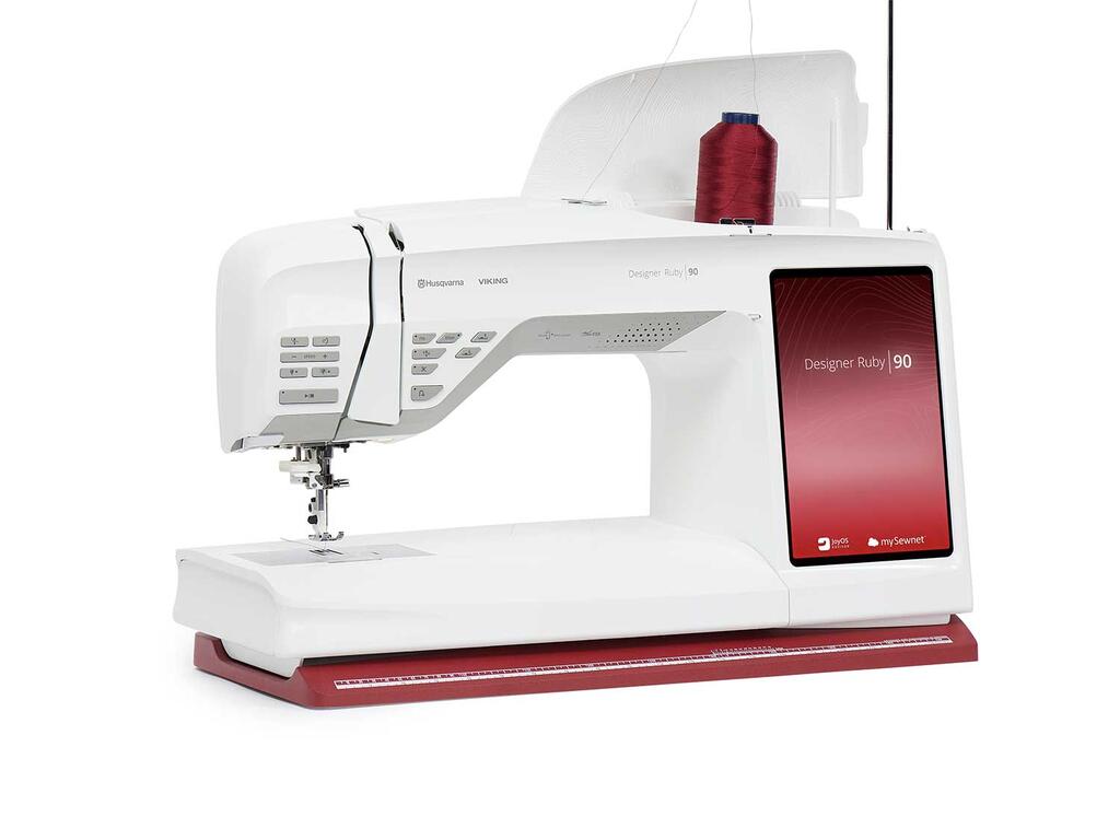Husqvarna Vikings Designer Ruby 90 - Sømsenteret AS